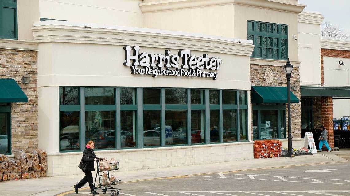 Harris Teeter partners with BP for a fuel rewards program for VIC s...